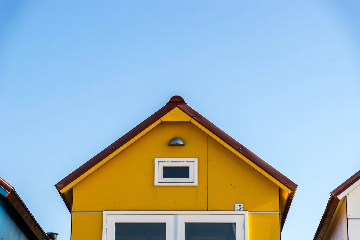 What are ridge cap shingles? Purpose and benefits explained